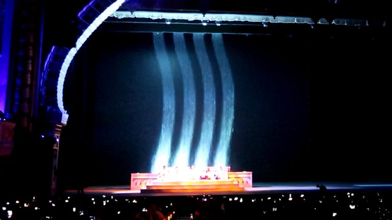 Custom Water Effects for Events | Water Screens | Water Shows | TLC ...